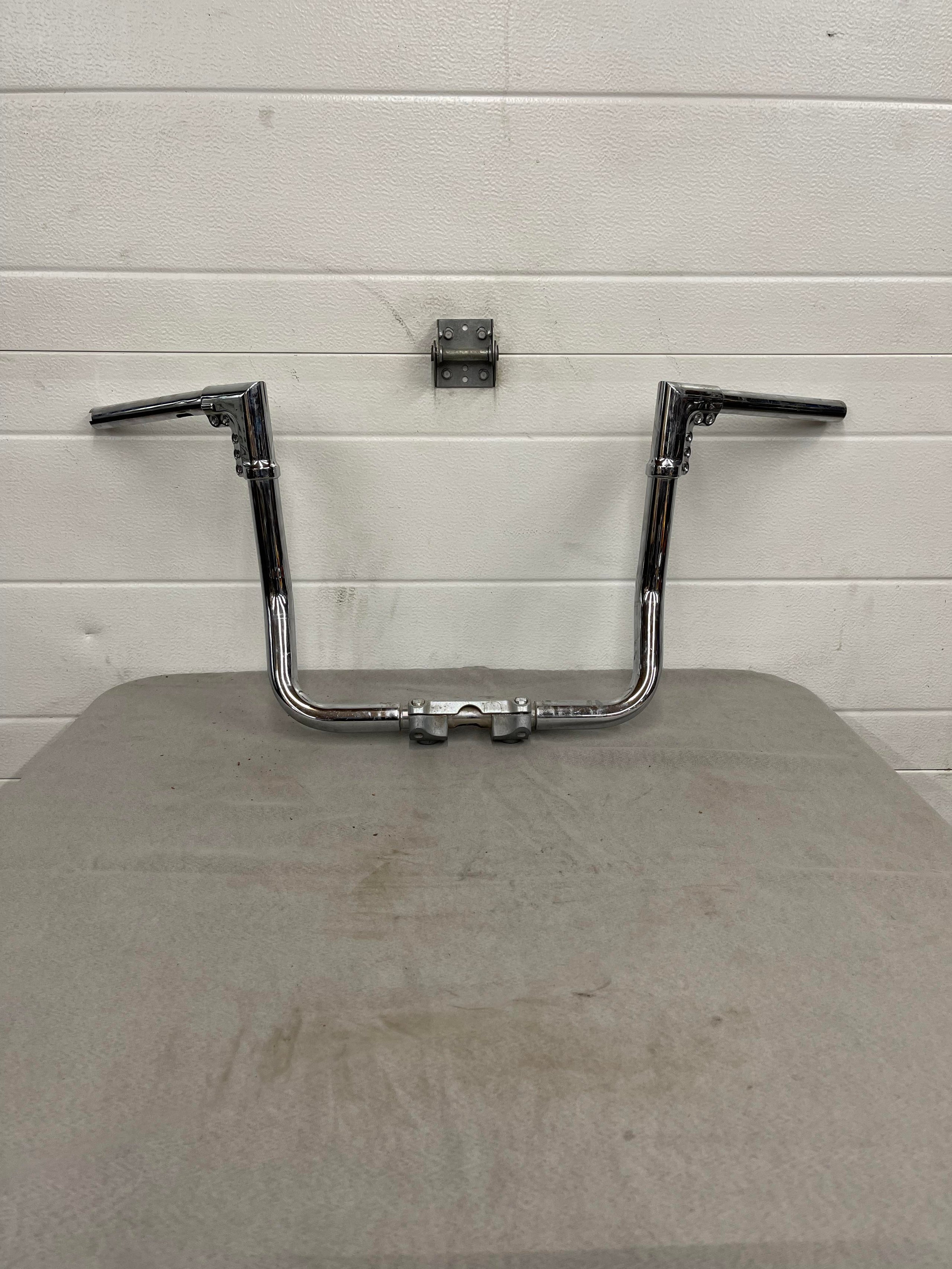 Arlen Ness Adjustable 3 Way Modular Bagger Handlebars! | Blue Collar HD ...